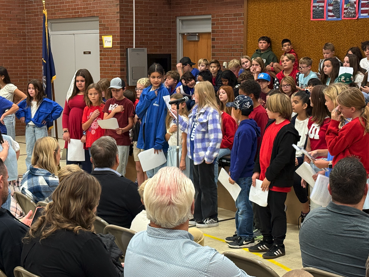 Altara Elementary salutes local heroes in first Veterans Day ...