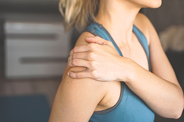 Fascia Therapy for Shoulder Pain | Natural Awakenings Sarasota ...