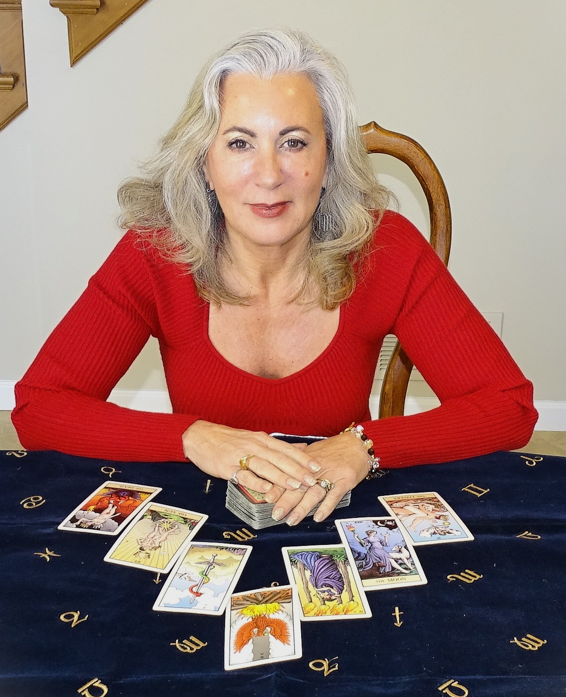 Renowned Tarot Card Reader/Author to visit Columbia