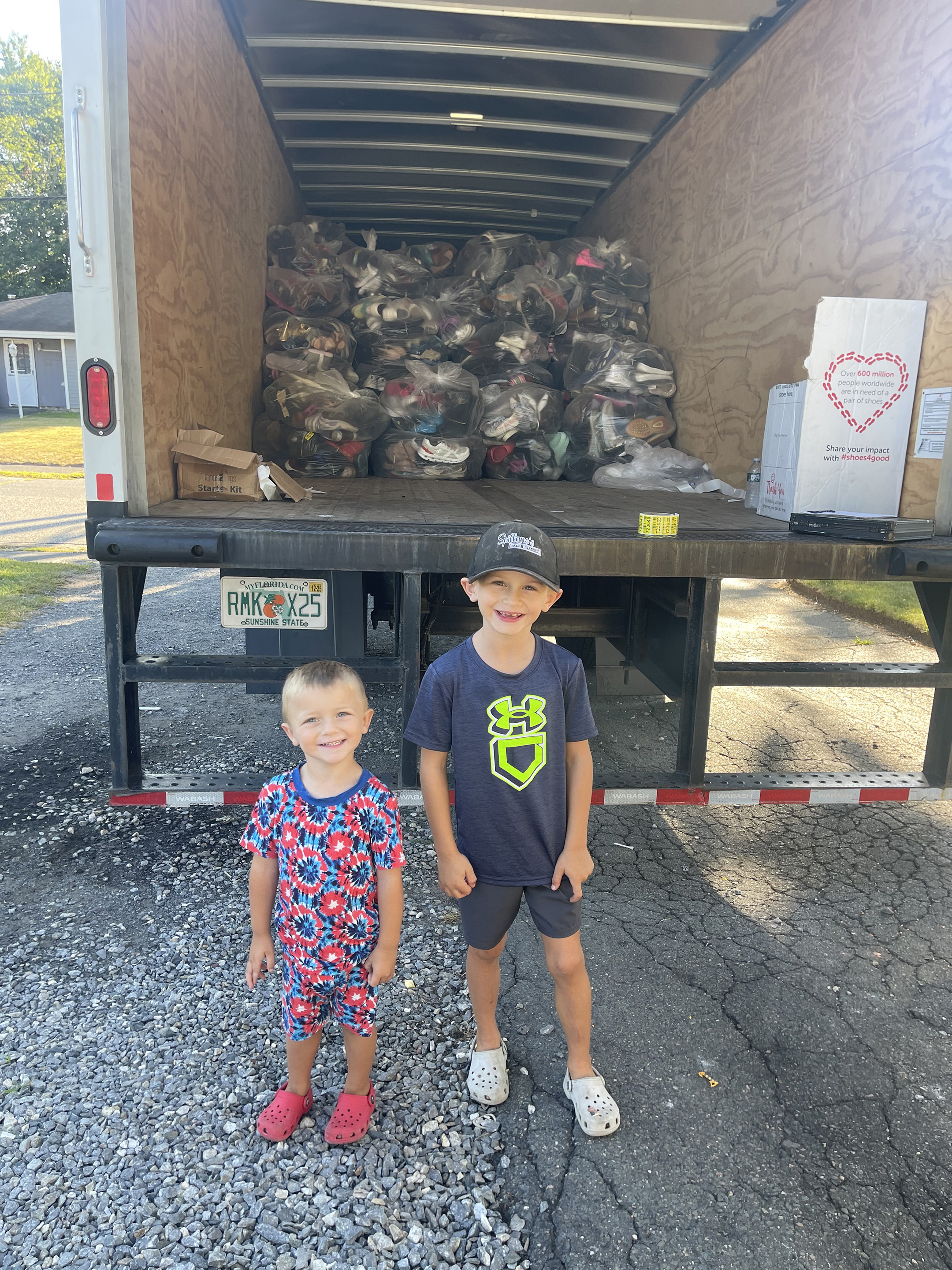 Stall Brook PTO Shoe Drive Raises Over $1K for Weekend Backpack Program ...