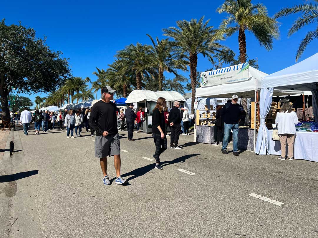 A Call to Art Lovers! | Toti.com