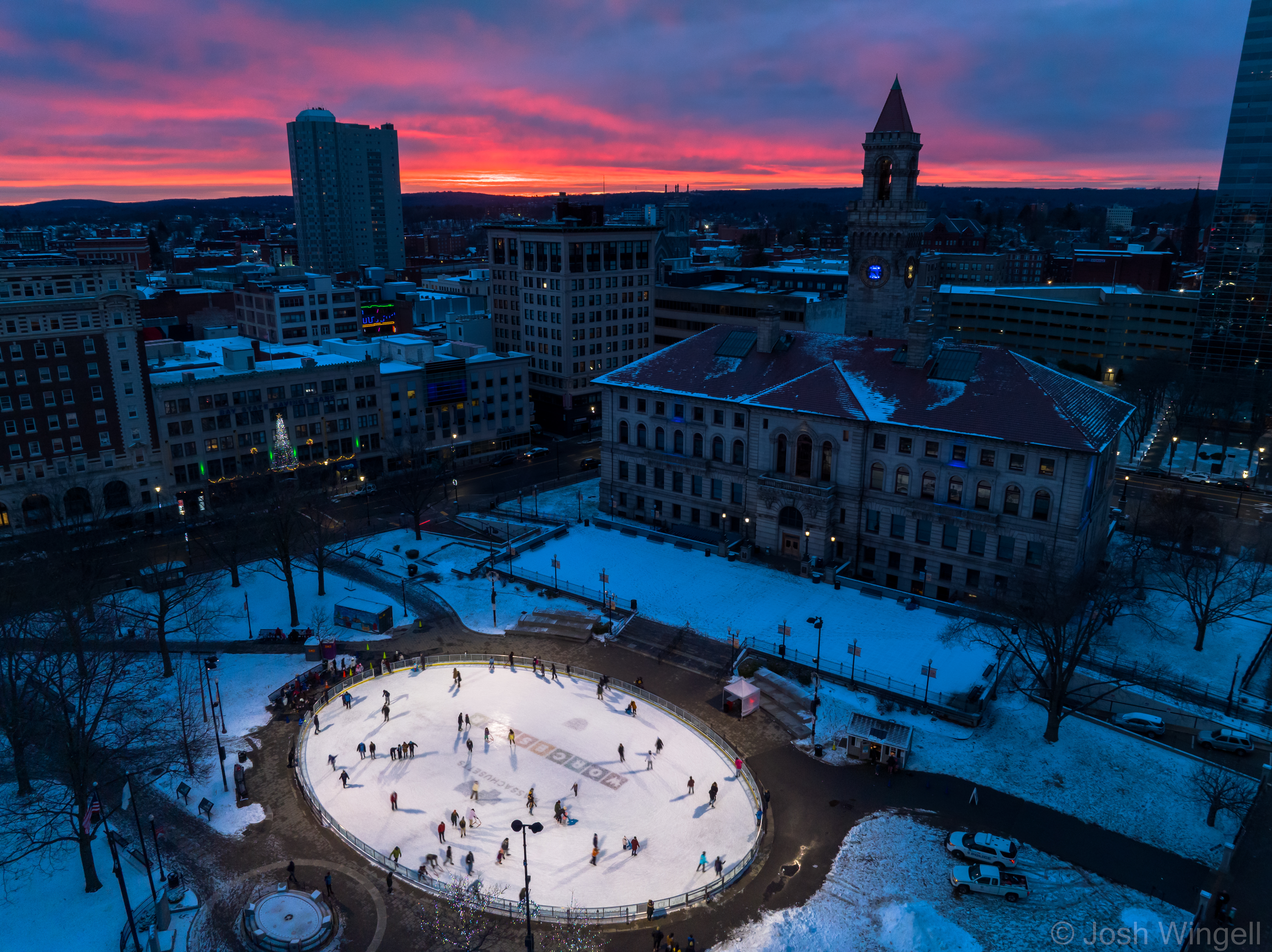 Blue Cross Blue Shield of Massachusetts Hosts Free Skating at The Oval ...