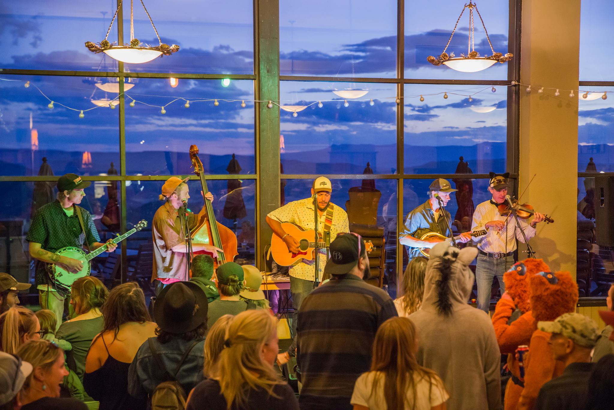 2019 Summer Lineup Reveal Party with Buffalo Commons