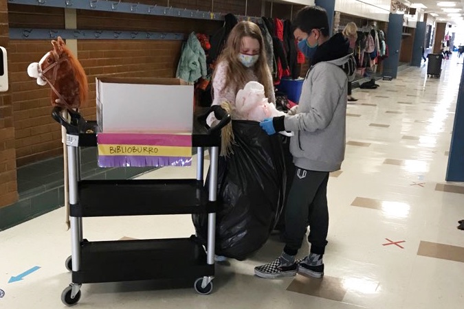 McMillan students recycle plastic bags used for school breakfasts ...
