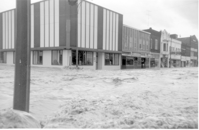 Neither Flood nor Fire nor Covid Lockdown | Mountain Home Magazine